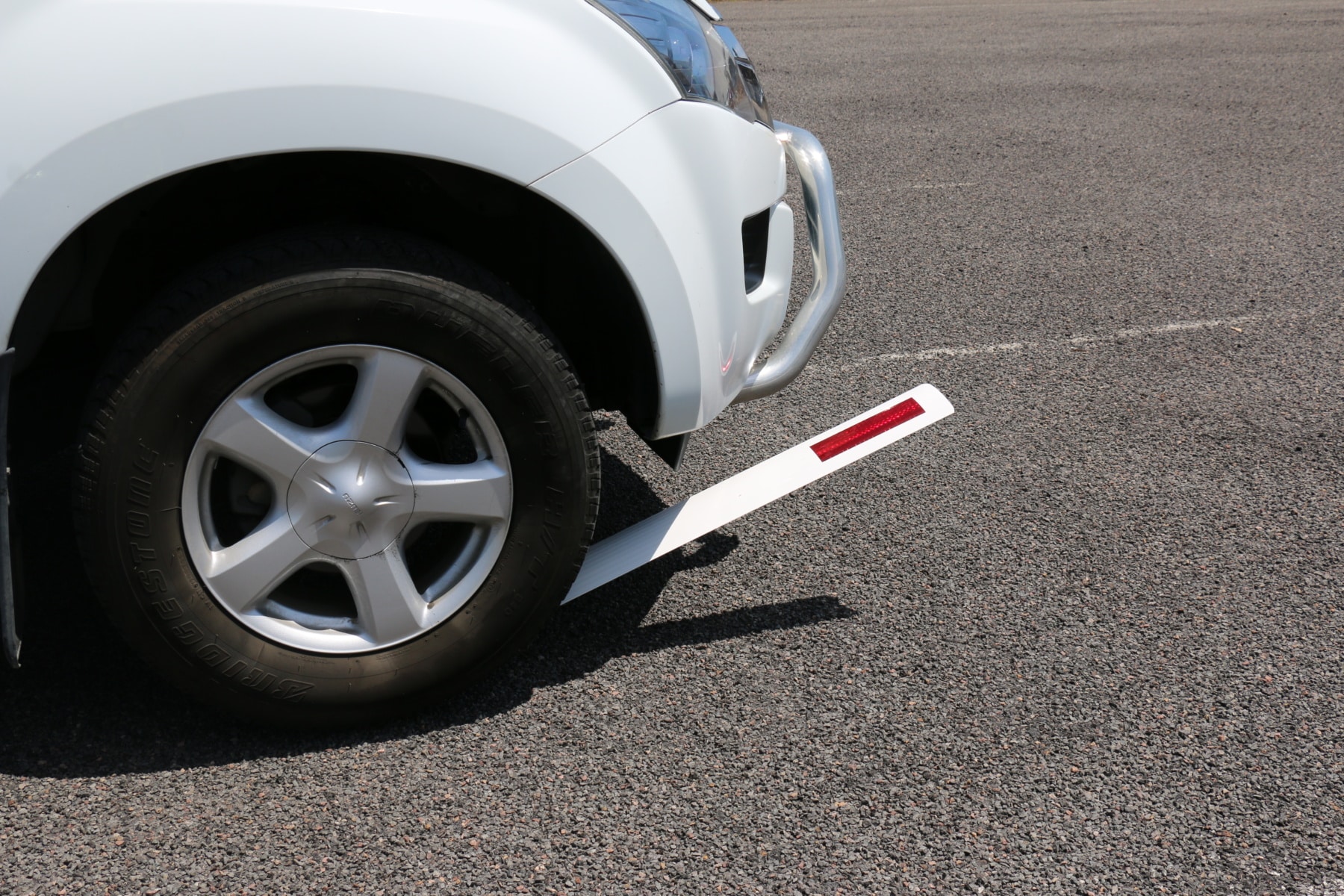 Steel-Flex® Flexible Road Markers | Delnorth